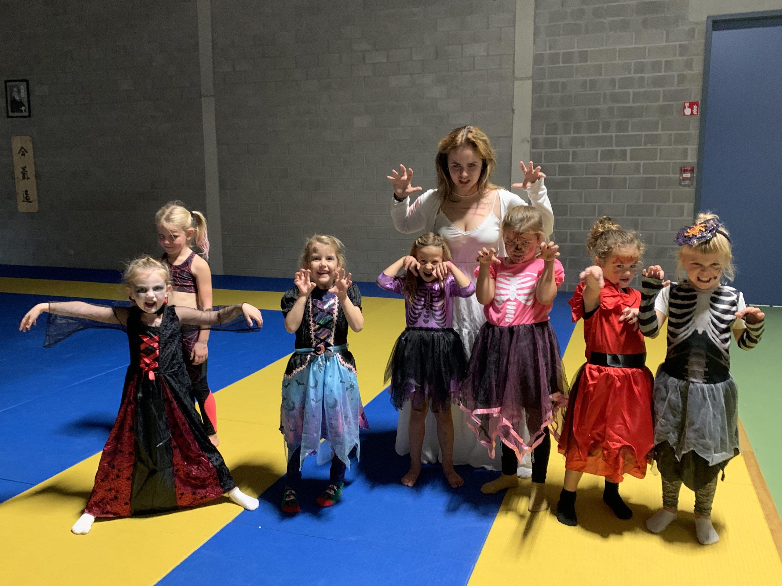 Kinderdans (5-6j) • Koninklijke Turnkring Neptunus Bredene vzw